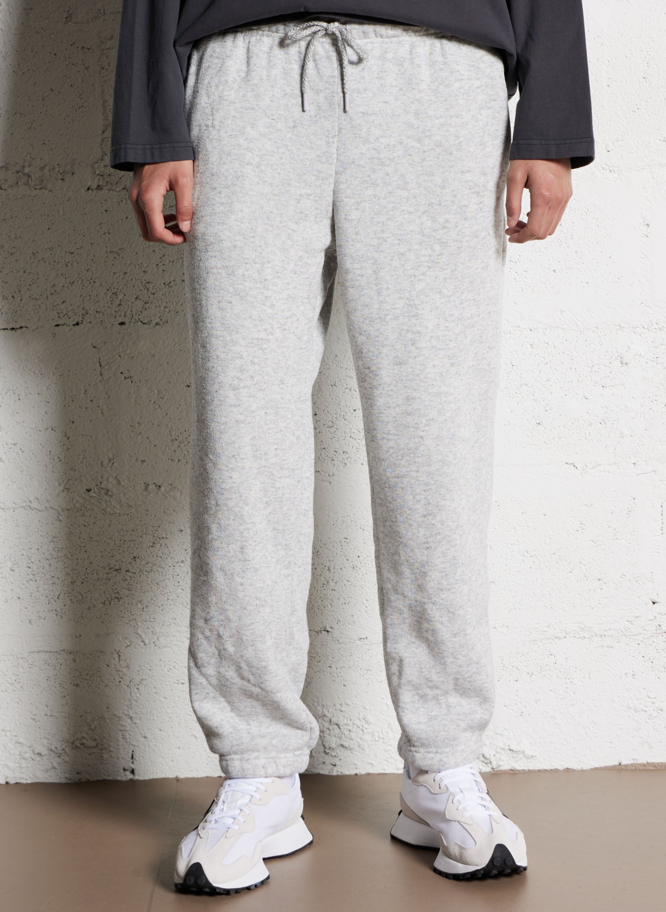 Jogging Gris clair chine American Vintage - Hombre MEVO05A | Place des ...