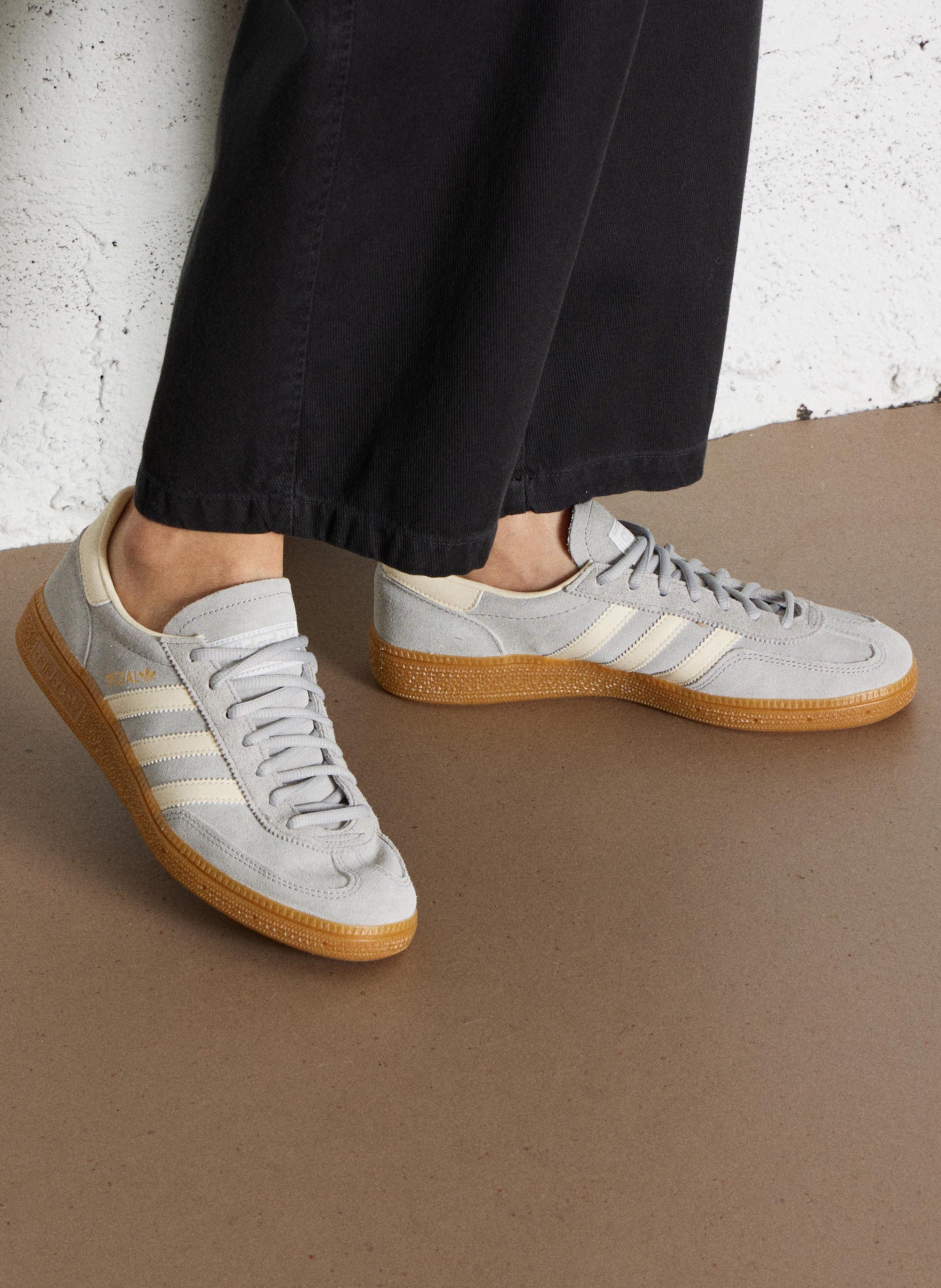 Adidas shoes with gel store