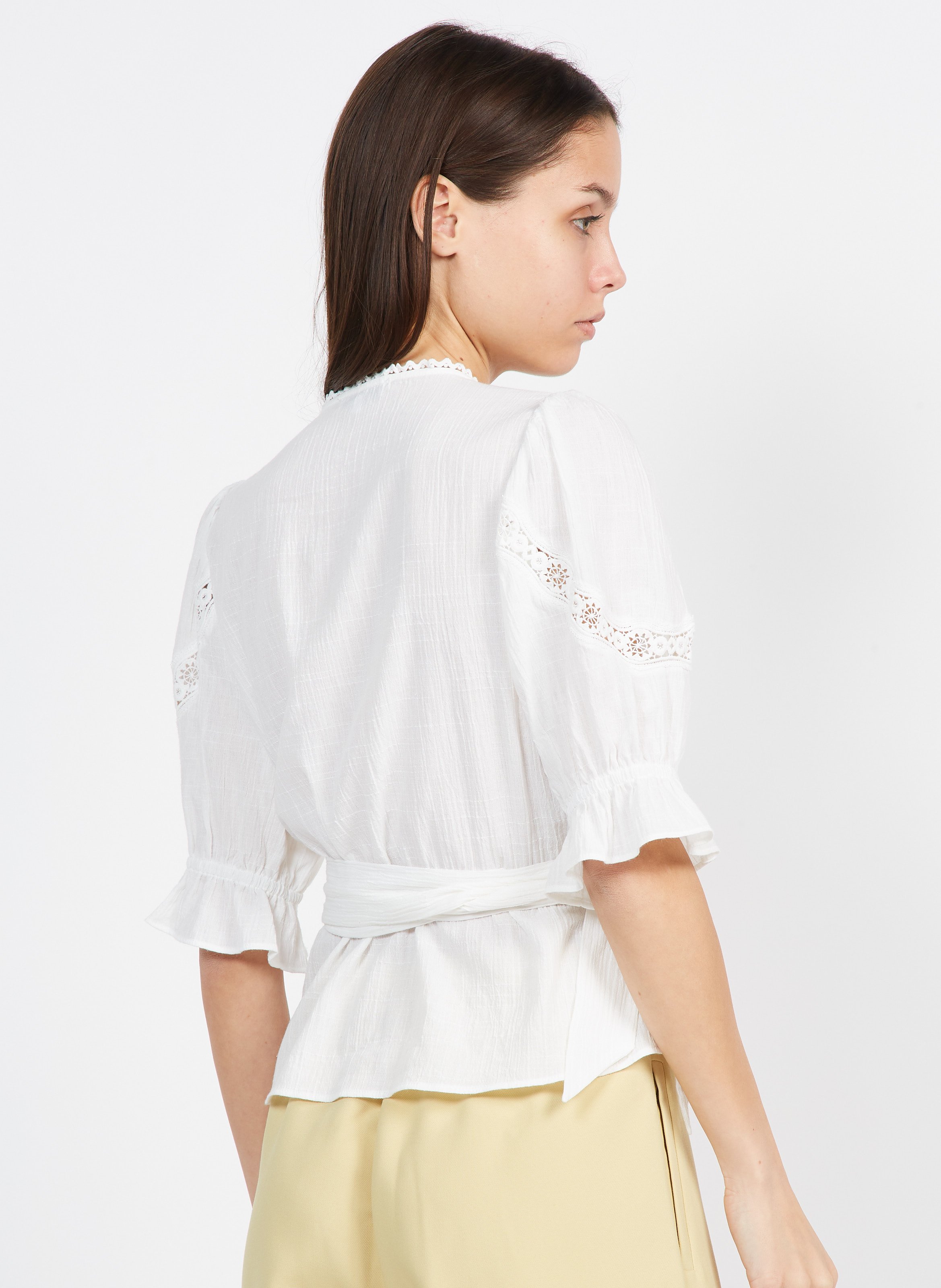 Top Cache Coeur à Broderie Ajourée Blanc Casse Suncoo - Femme | Place ...