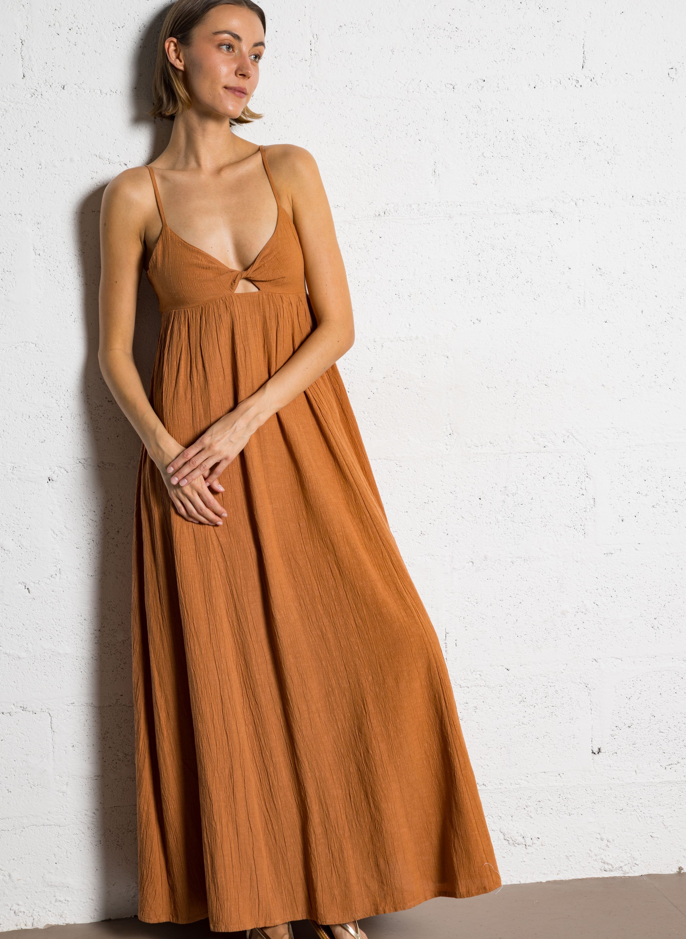 Robe longue col v Modern love Doeskin Billabong - Femme 24B131525 | Place des Tendances