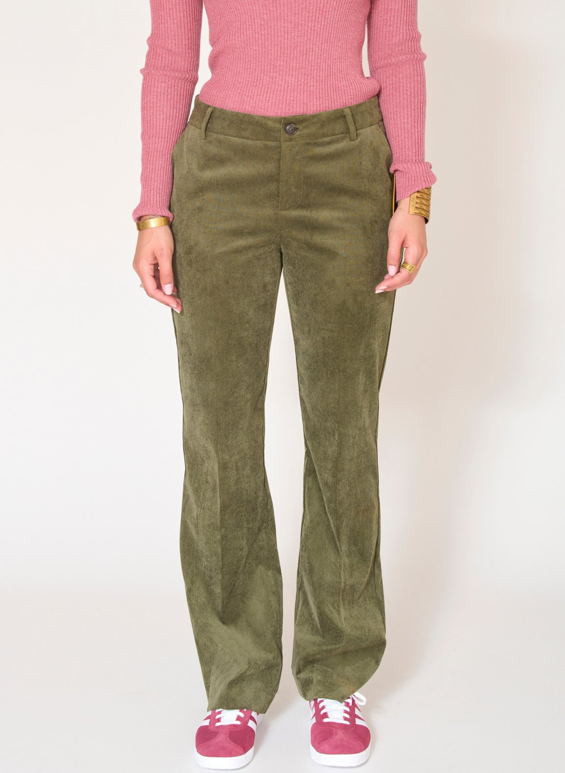 Corduroy Carrot Pants Kaki Mkt - Women - 25W-PINDER-KAKI-KAKI | Place ...