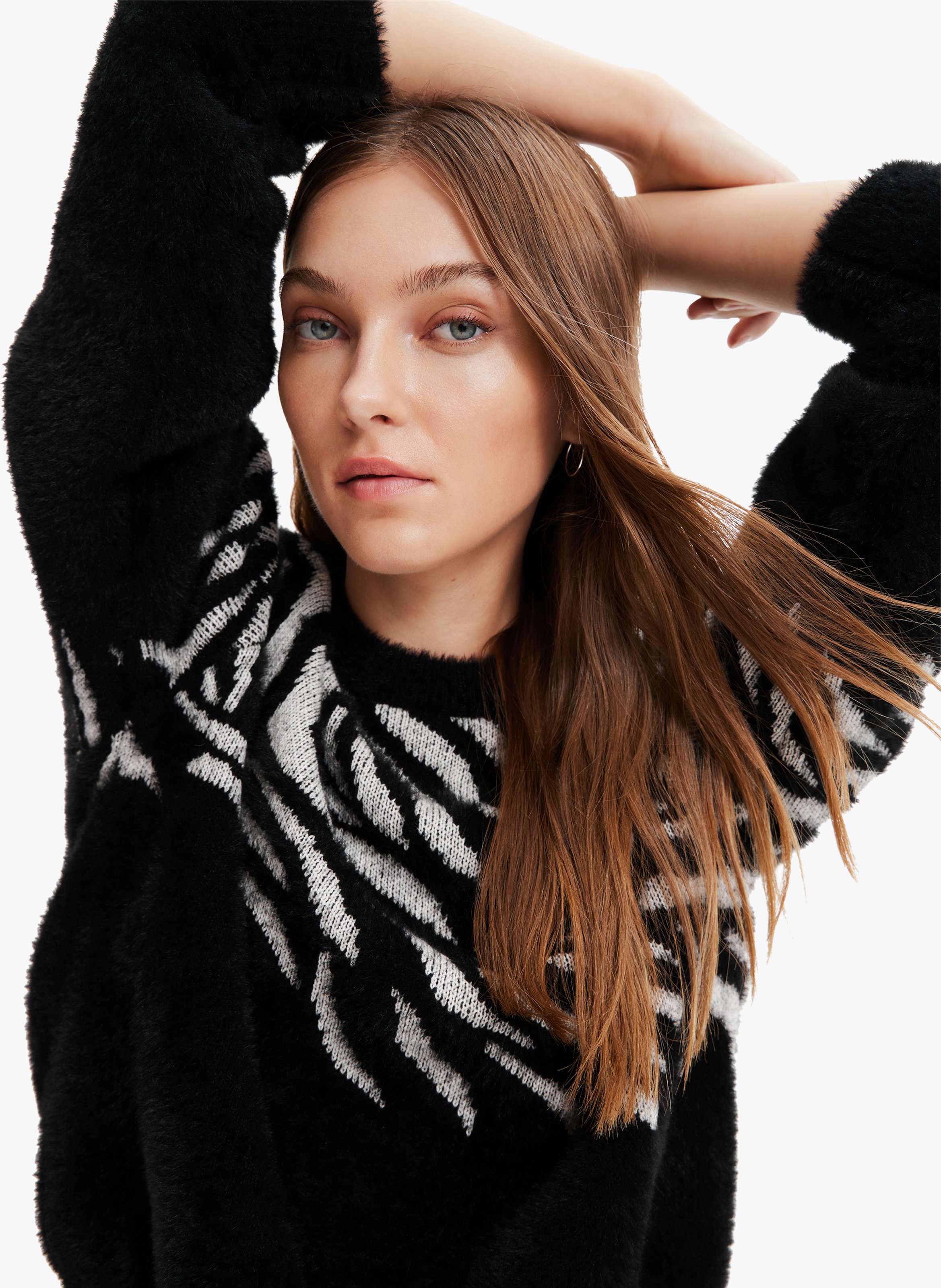 Pull Imprimé Zèbre à Col Rond Negro Desigual - Femme | Place des Tendances