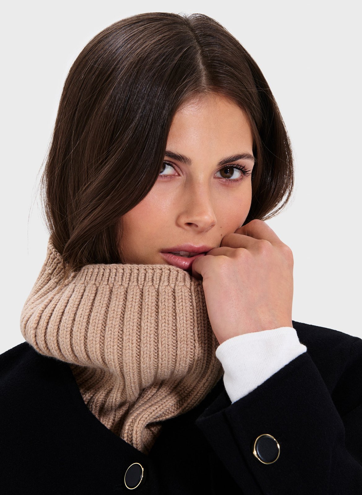 Wool High Neck Camel Zapa - Women - UCOL07U683-15-CAMEL | Place des ...