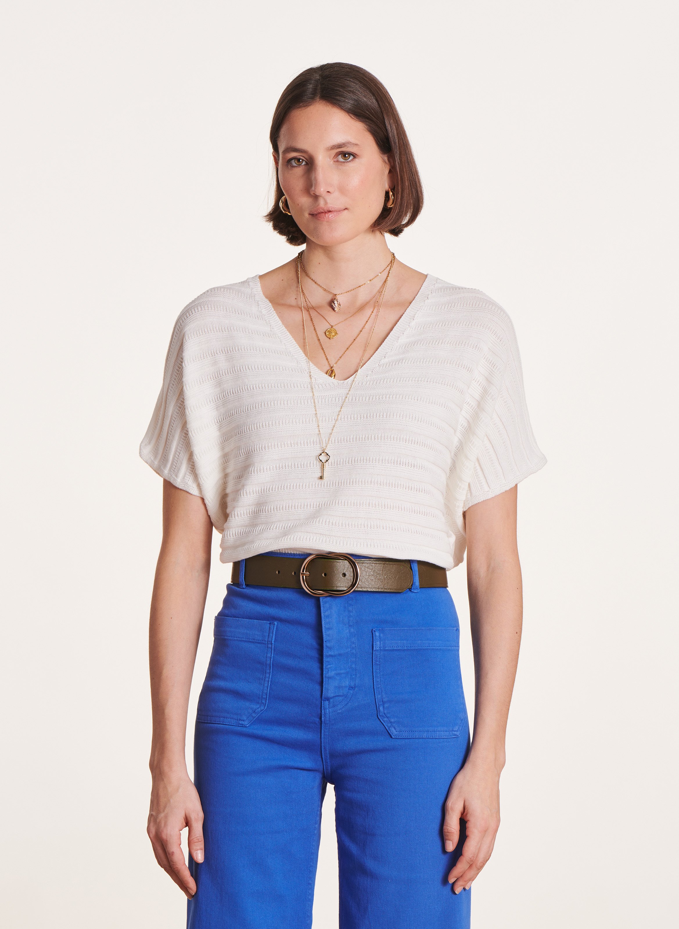 Pull col v en coton Ecru La Fee Maraboutee - Femme FJ-PU-DELTANI ...