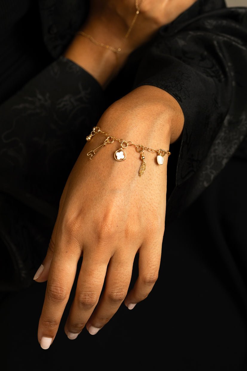 Coffret Set De 5 Charms Et Bracelet Maille Or Yay - Femme - 24AHC-AH24 ...